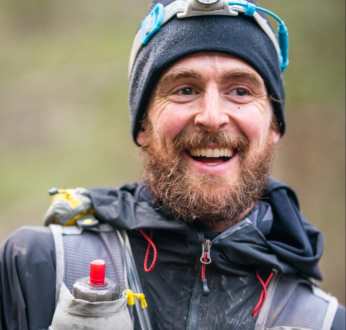 Press Release: Ultimate Direction Re-signs Scott Jurek